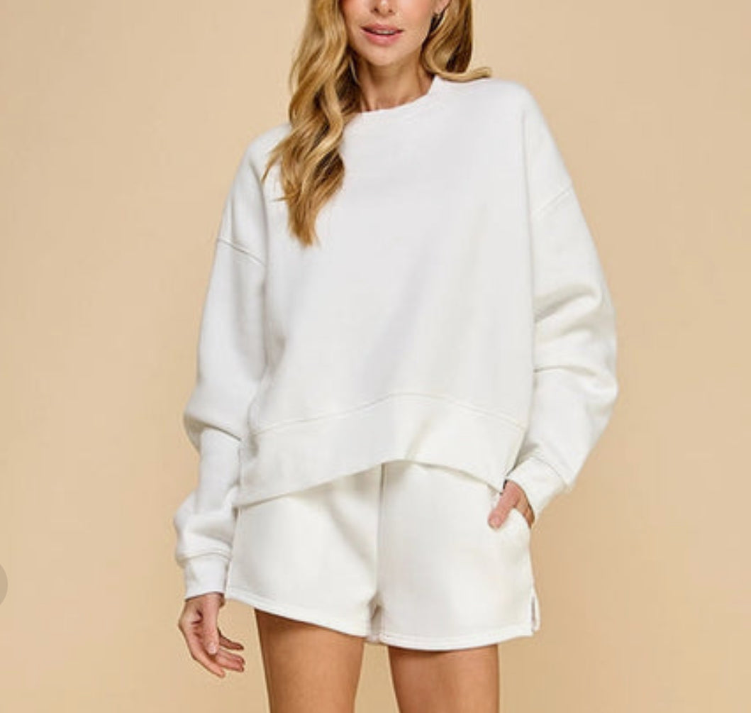 Shorts | White – Collected by Sarah Sullivan